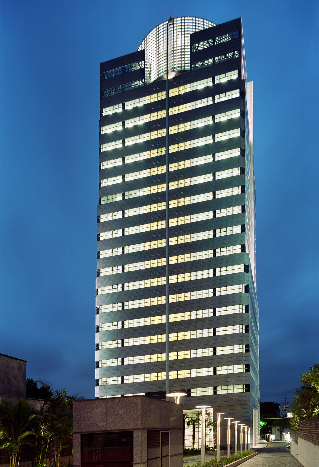 Edifício New Century | Nelson Kon