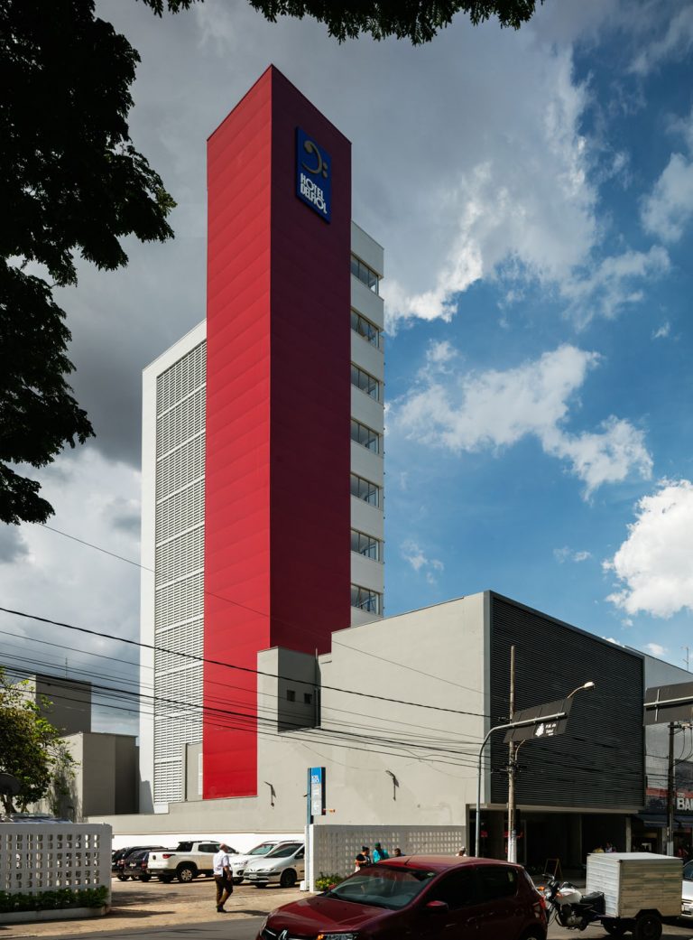 Hotel Del Fiol | Nelson Kon