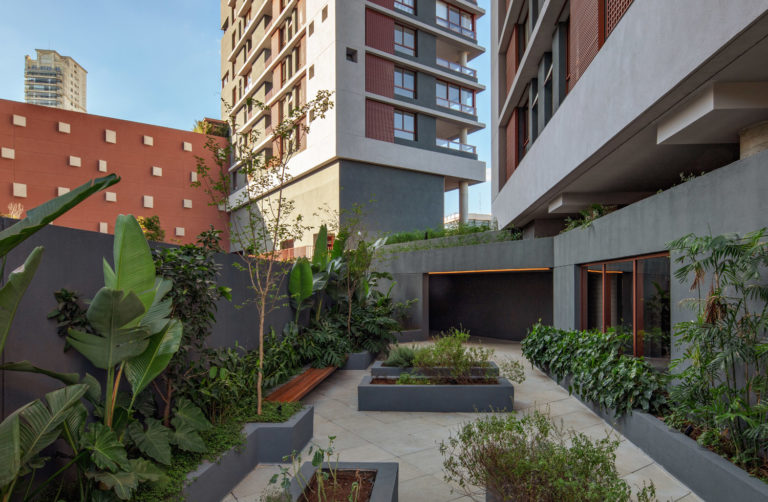 Alba Building | Nelson Kon
